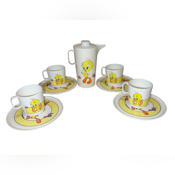 Warner Bros. | Other | Vintage Tweety Bird Childrens Serving Set | Poshmark